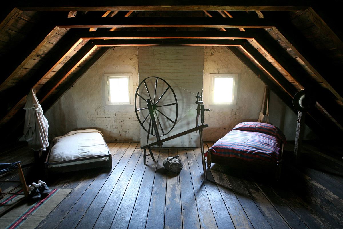 Locations Hub - William Whitley House State Historic Site