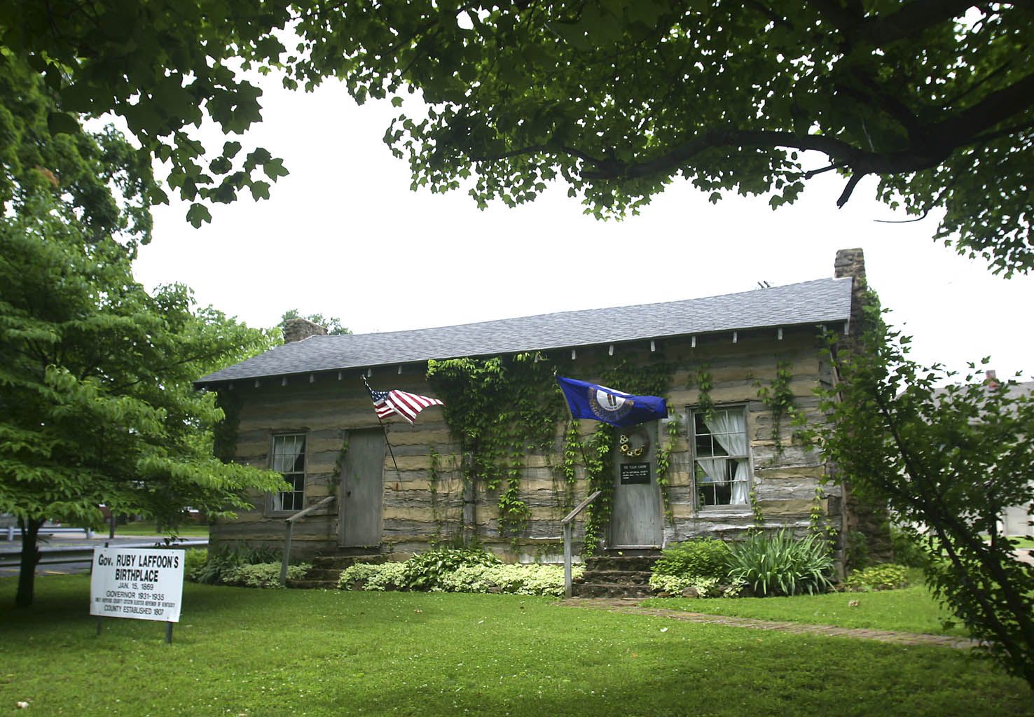 Locations Hub - Governor Ruby Laffoon Cabin