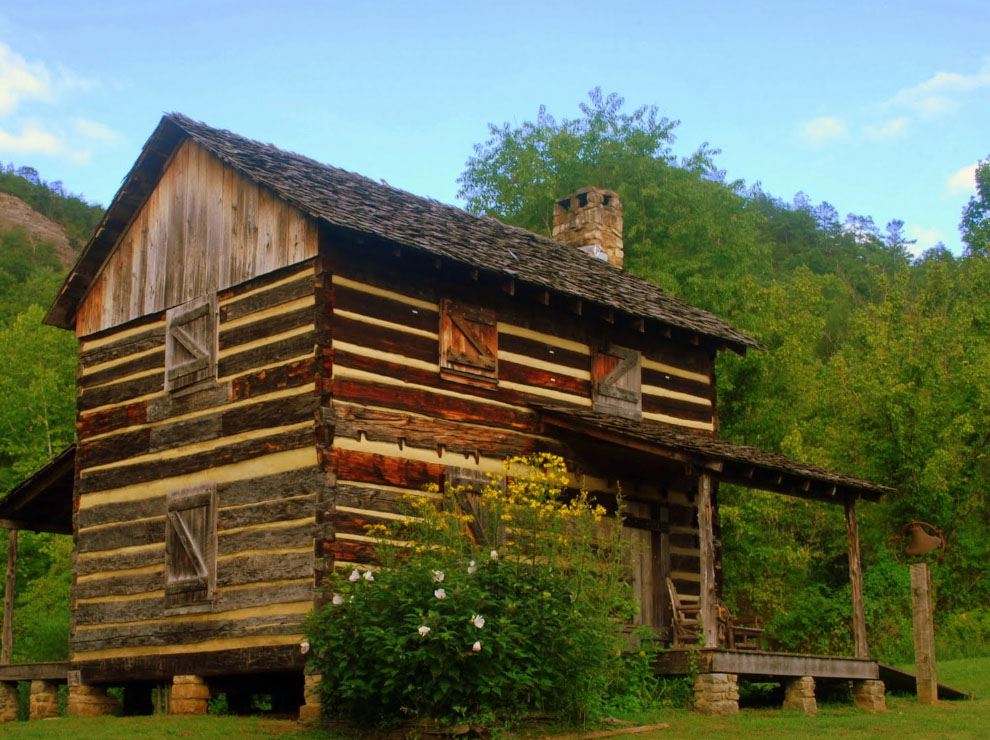 Locations Hub - Gladie Creek Cabin