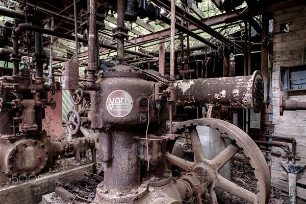 Locations Hub - Old Louis Hunter Distillery