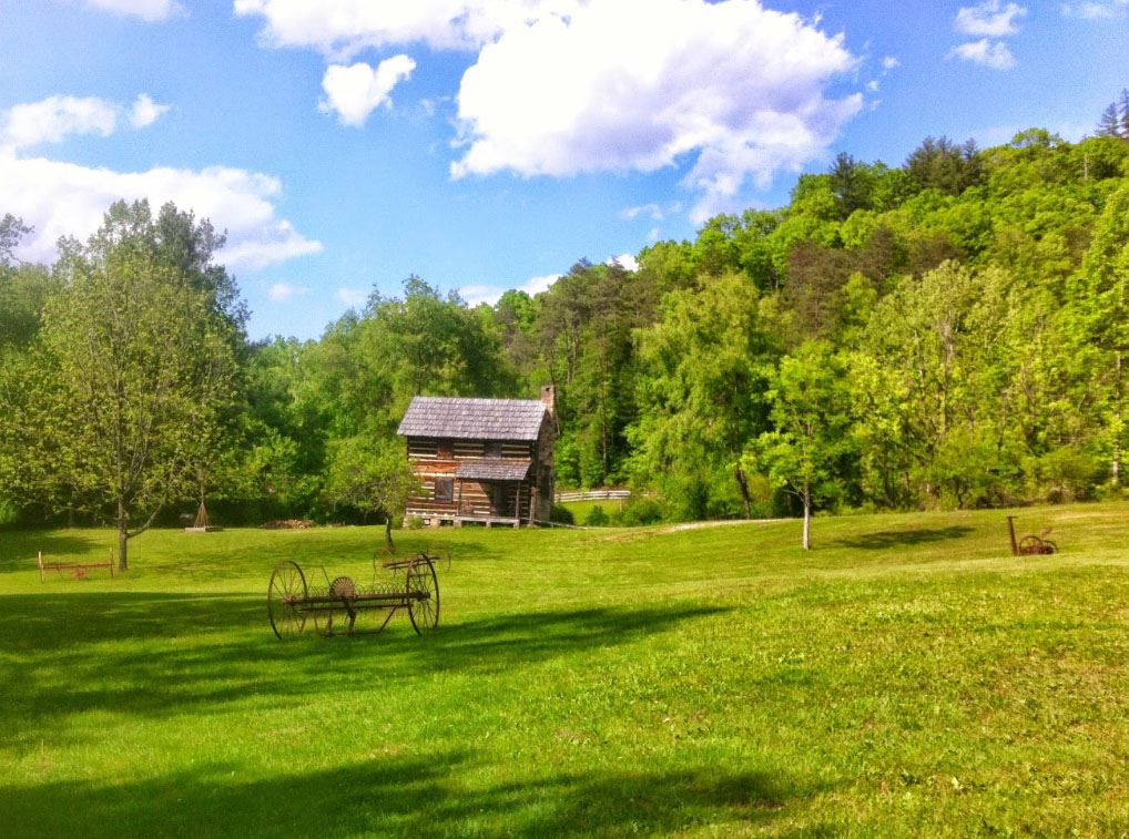 Locations Hub - Gladie Creek Cabin