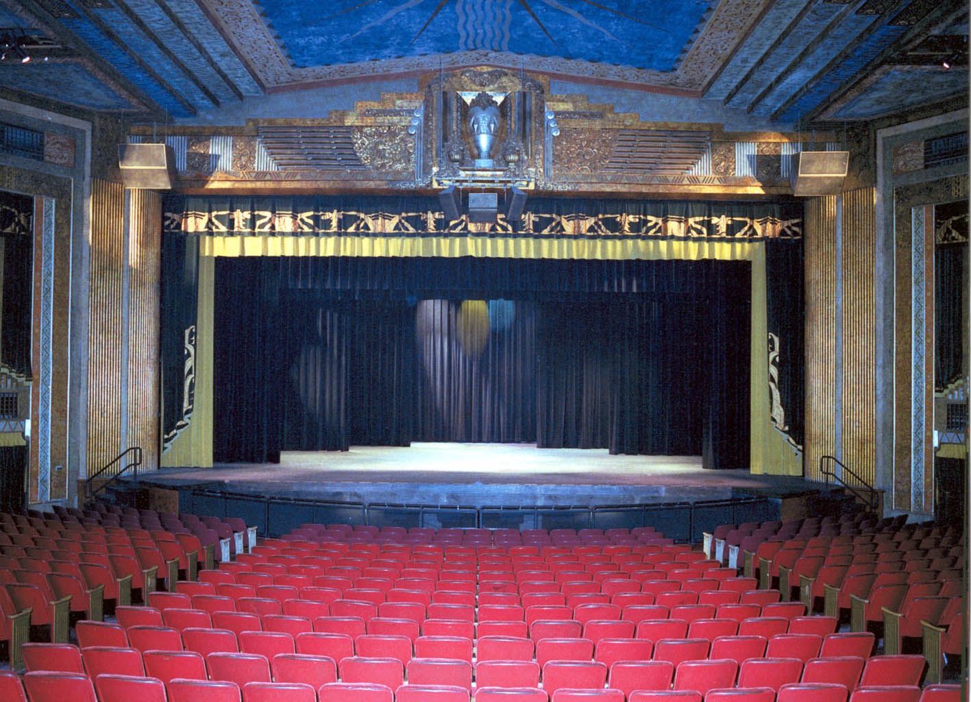 Locations Hub - Paramount Arts Center