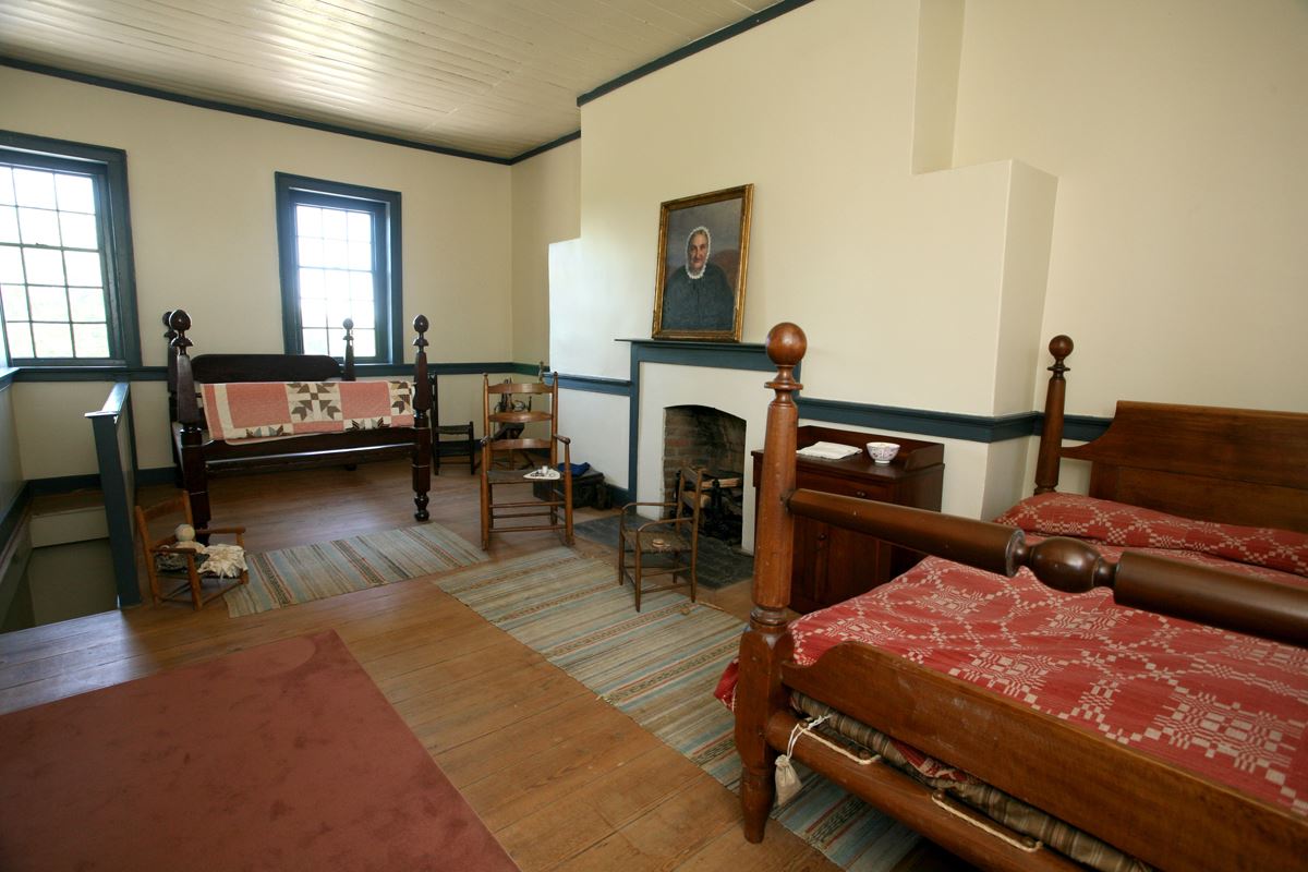 Locations Hub - William Whitley House State Historic Site