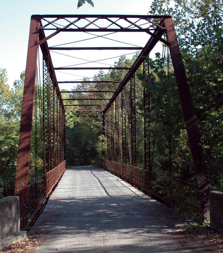 Locations Hub - Tebbs Bend-Green River Bridge
